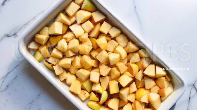 Traditional British Apple Crumble Recipe